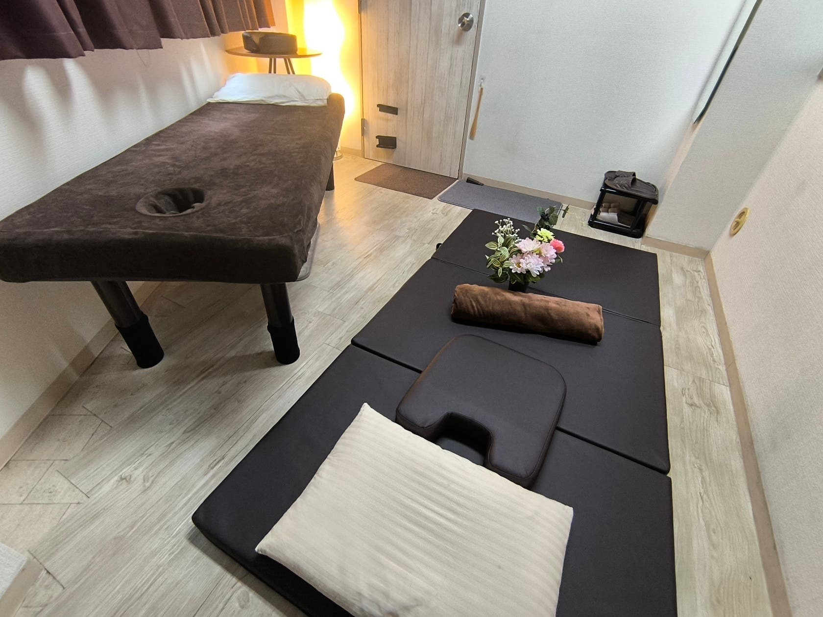 大好評!NEW本格施術ベッド＆顔枕【赤羽駅スグ】集客、来店しやすいプライベート空間🍀大判タオル.ブランケット利用可🍀の写真5