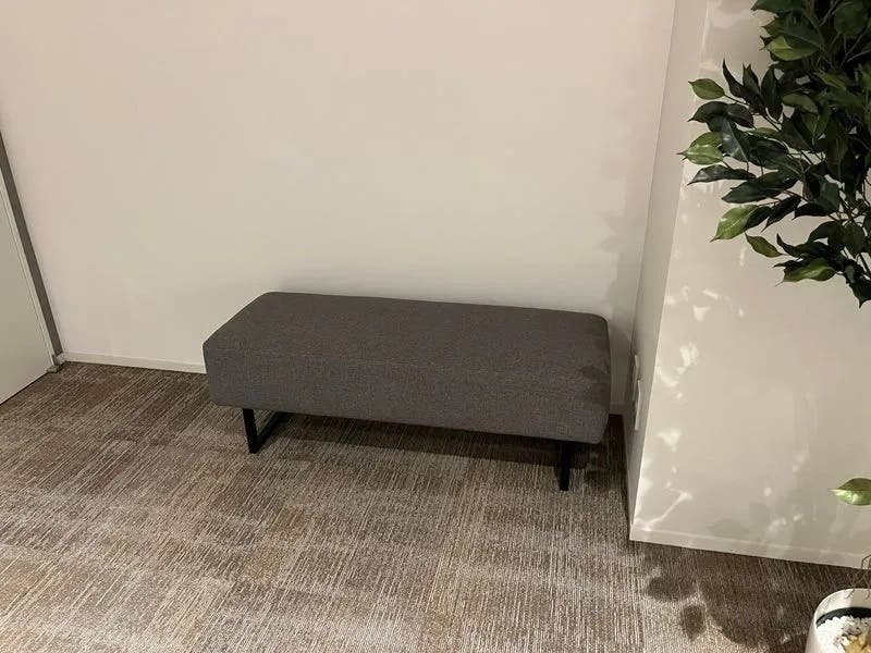 【水天宮前駅 徒歩5分】会議・勉強会・面接・配信etc　スタイリッシュな貸会議室★Wi-Fi完備の会議室Cの写真7