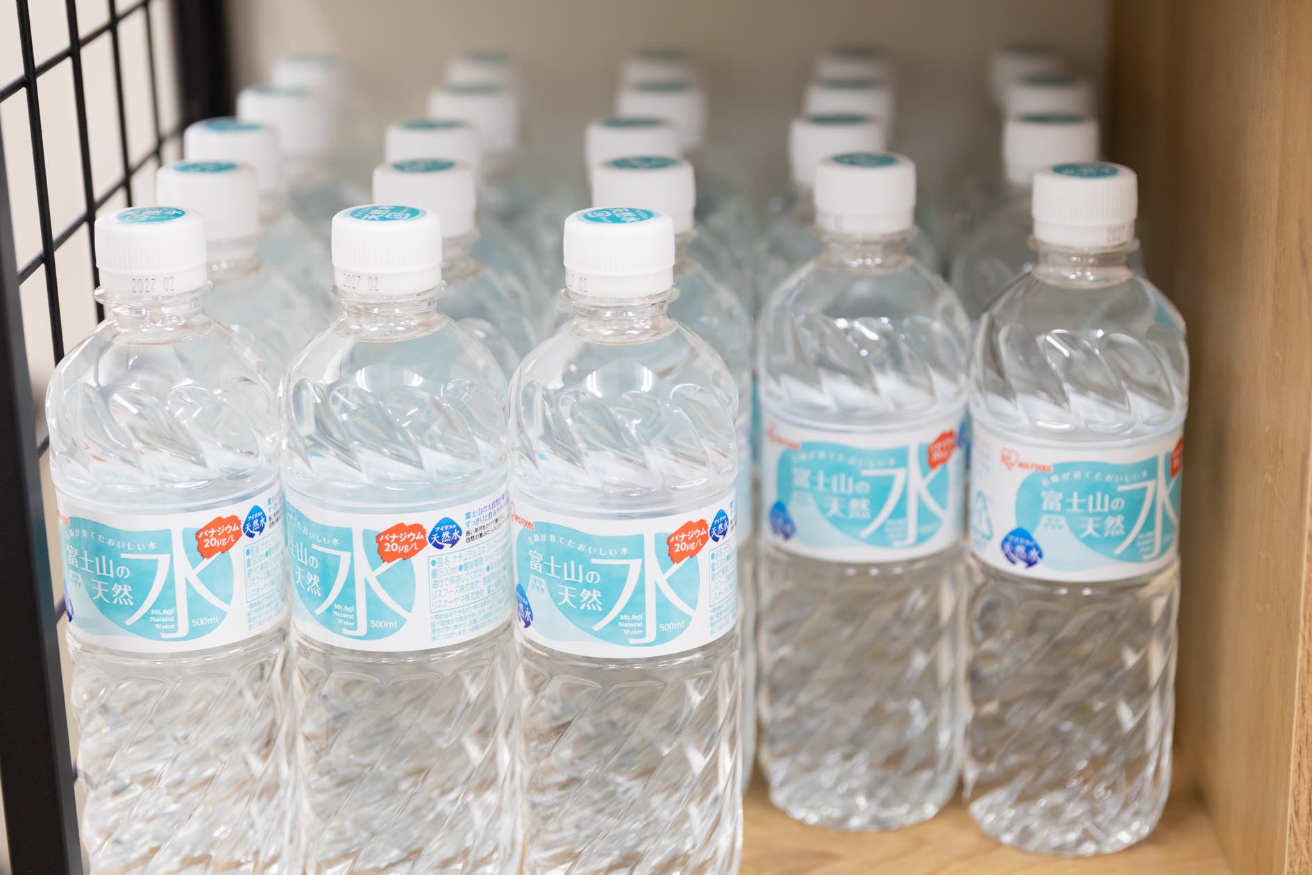 【茅場町、水天宮駅徒歩5分】スミスマシン、ダンベル、グローブ・ミット、完備の完全個室ジム パーソナルジムレグルスの写真13