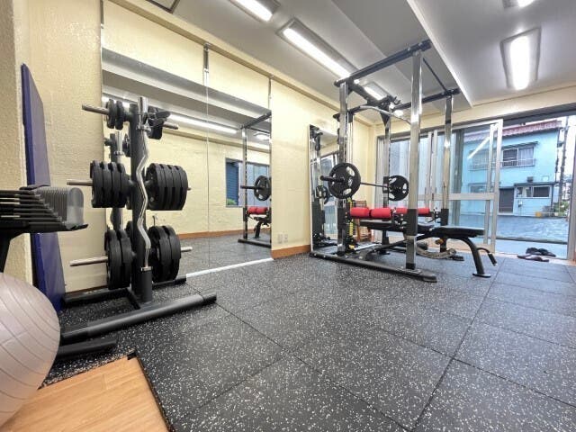 【大島駅5分】パーソナル向けの設備が揃った完全個室のレンタルジム　MIYAZAKI GYM大島店の写真1