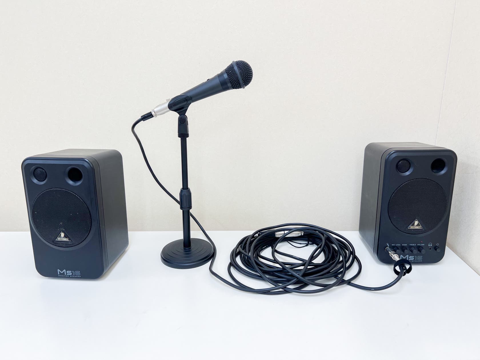 マイク、スピーカー1式の画像1