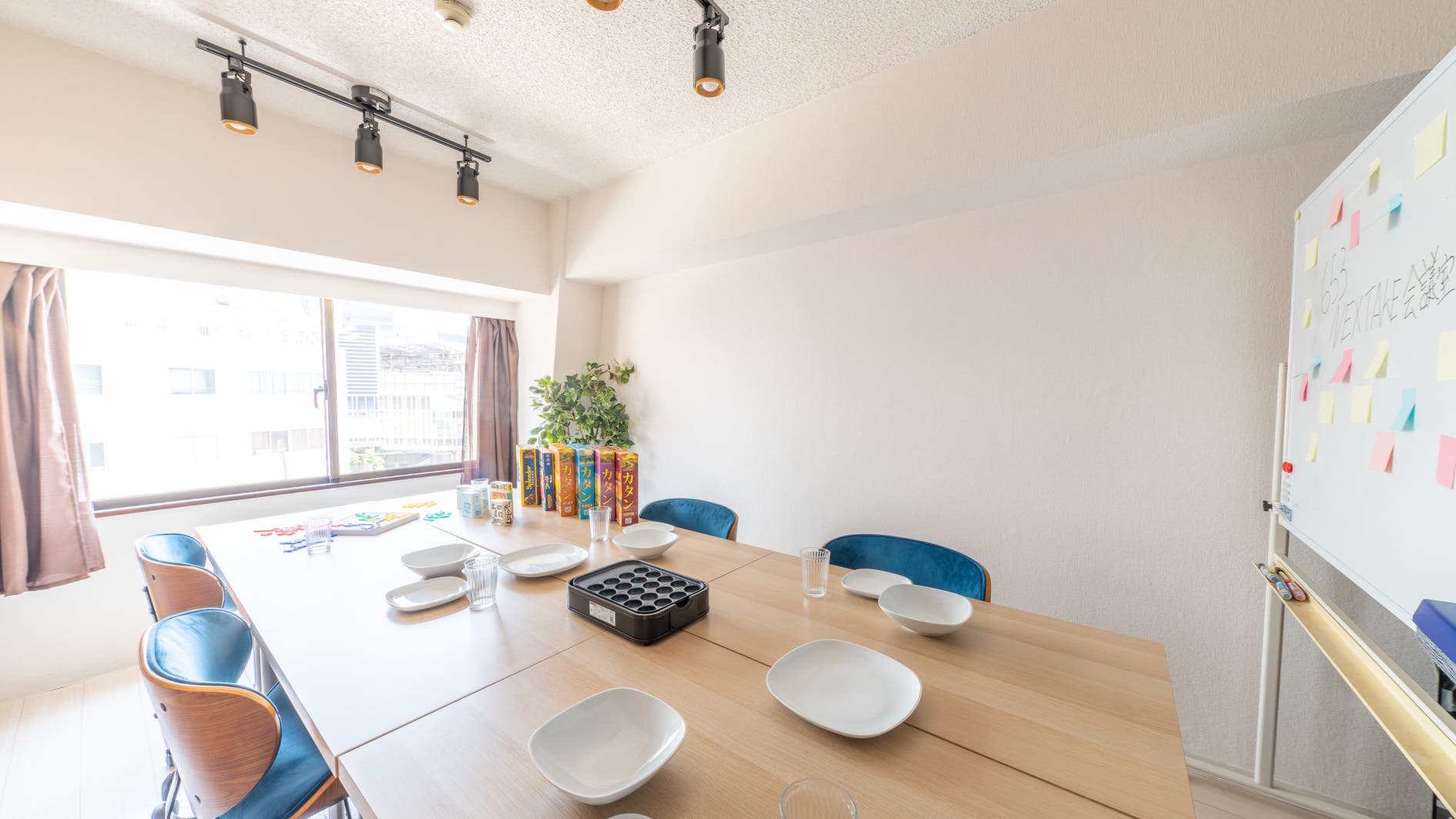 スペモ🧑🏻‍💻NURO光 高速WIFI💻️新大阪駅1分❗️会議💻ワークショップ👨‍🏫撮影🎥653_NEXTAKE会議室新大阪の写真16