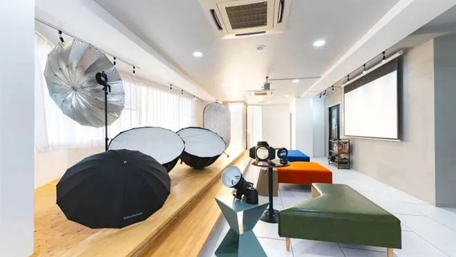 【金山駅5分】広々64㎡!自然光たっぷりマルチスタジオ/撮影機材&プロジェクター完備|懇親会&ビジネス利用◎_リンクスペース金山の写真5