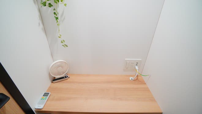 <SoloWork新大阪東口No.2>日曜営業開始!完全個室ワークブース💼Wi-Fi📶電源🔌テレワーク/ZOOM/自習の写真6