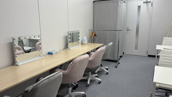 【田町駅から徒歩8分】ライブ配信機材一式完備!動画撮影や写真撮影にも使える配信スタジオの写真2