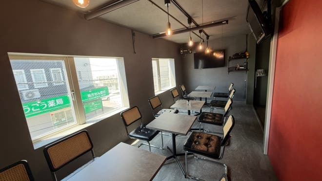 【最大12人用/Wi-Fi・コンセント完備!】函館/本町 会議・撮影・推し活もOK!レンタルスペース(五稜郭)の写真1