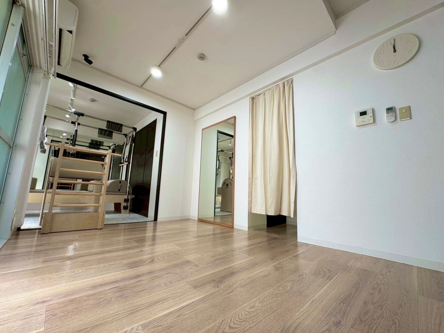 阪神西宮から徒歩1分のレンタルマシンピラティススタジオの写真2