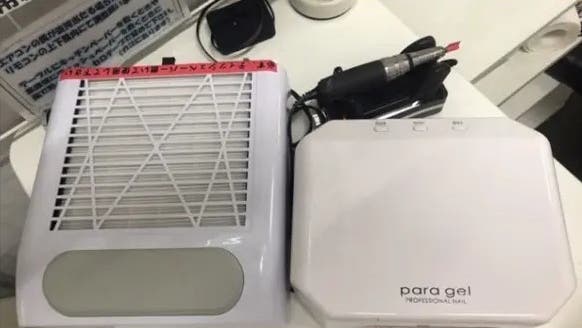 【なんば各駅近】🌟770円/h・3,300円/日【A席(奥側)】🌟備品・消耗品充実🌟💗ネイル💗レンタル💗シェア💗の写真3