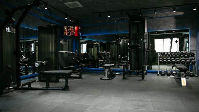 【大井町駅徒歩5分】PRECOR社製豪華業務用マシン完備!ビル1フロア完全貸切!バイクやバトルロープの有酸素運動もOKの写真3