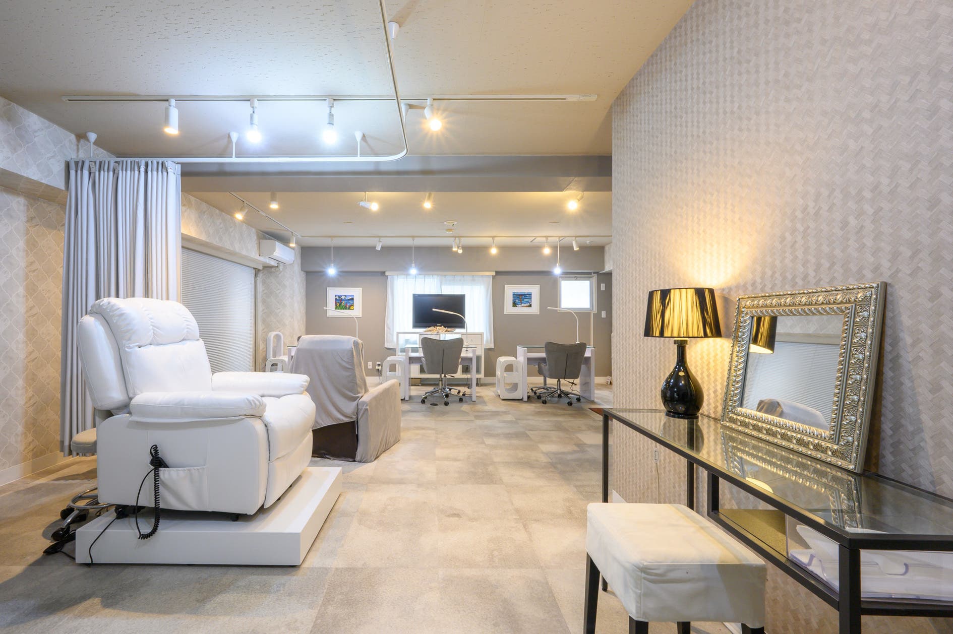 【秋葉原駅徒歩1分！】アイラッシュ①の写真1