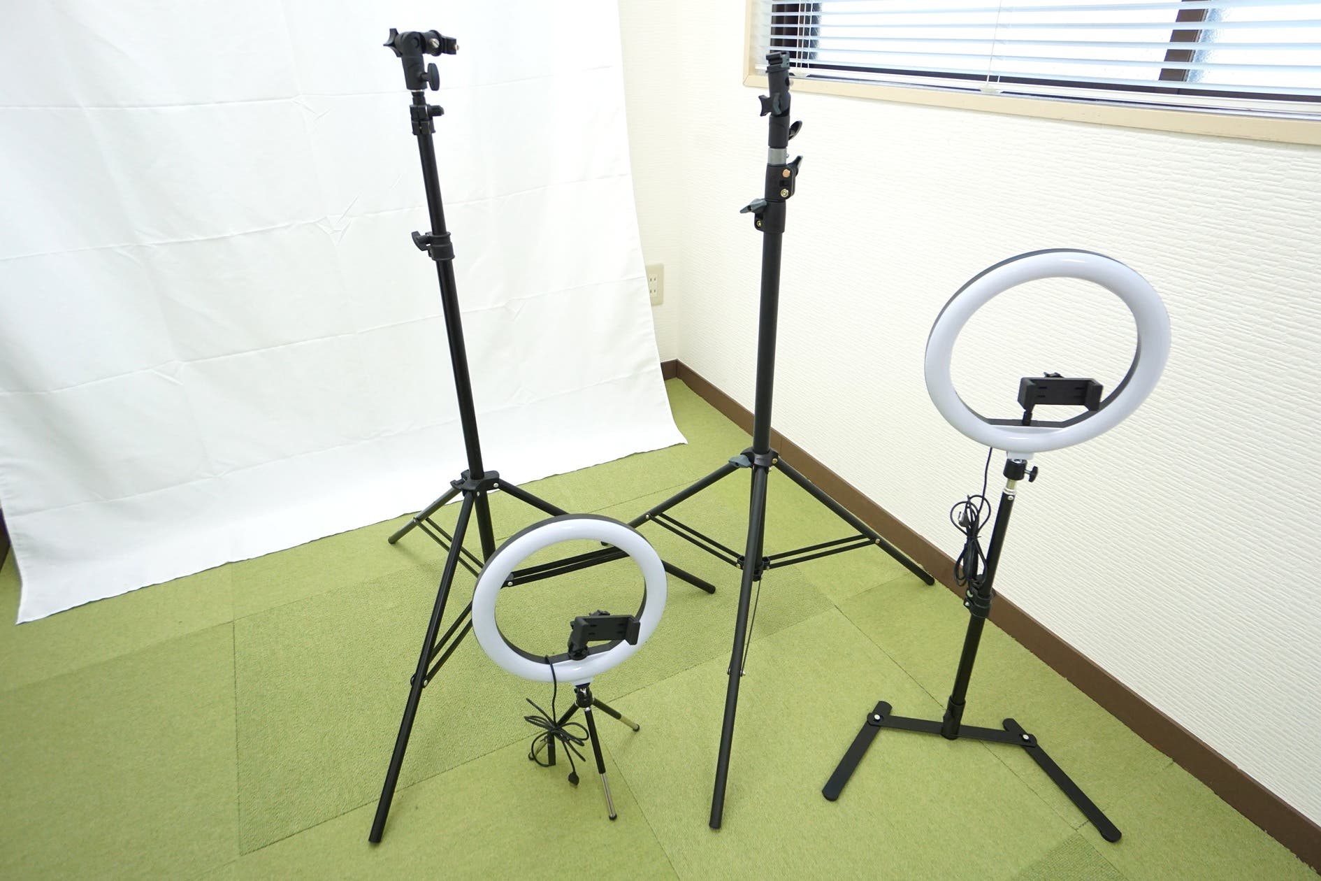 ＜写話室赤坂＞【オープニングキャンペーン✨】赤坂駅徒歩1分🚃完全個室✨Wi-Fi📶プロジェクタ🎥背景布/三脚/リングライトあり💡の写真14