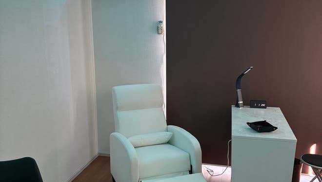 大村駅から徒歩6分の占いやカウンセリングにもご利用いただけるレンタルサロンの写真2