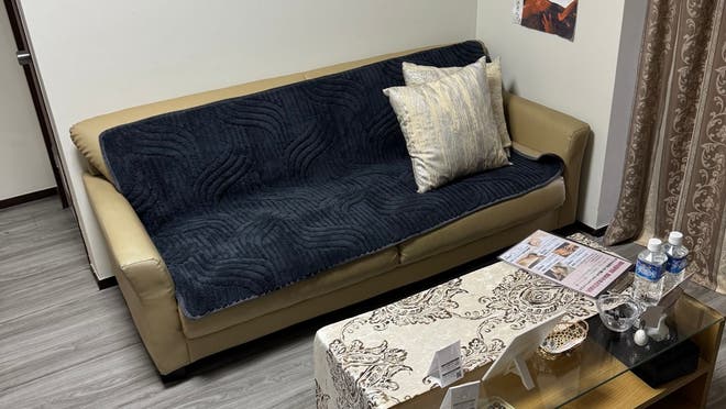 24時間営業開始【薬院駅徒歩3分】オープン特価マッサージ、エステ、ヘッドスパサロン、スクール開業応援薬院駅徒歩3分好立地個室の写真5