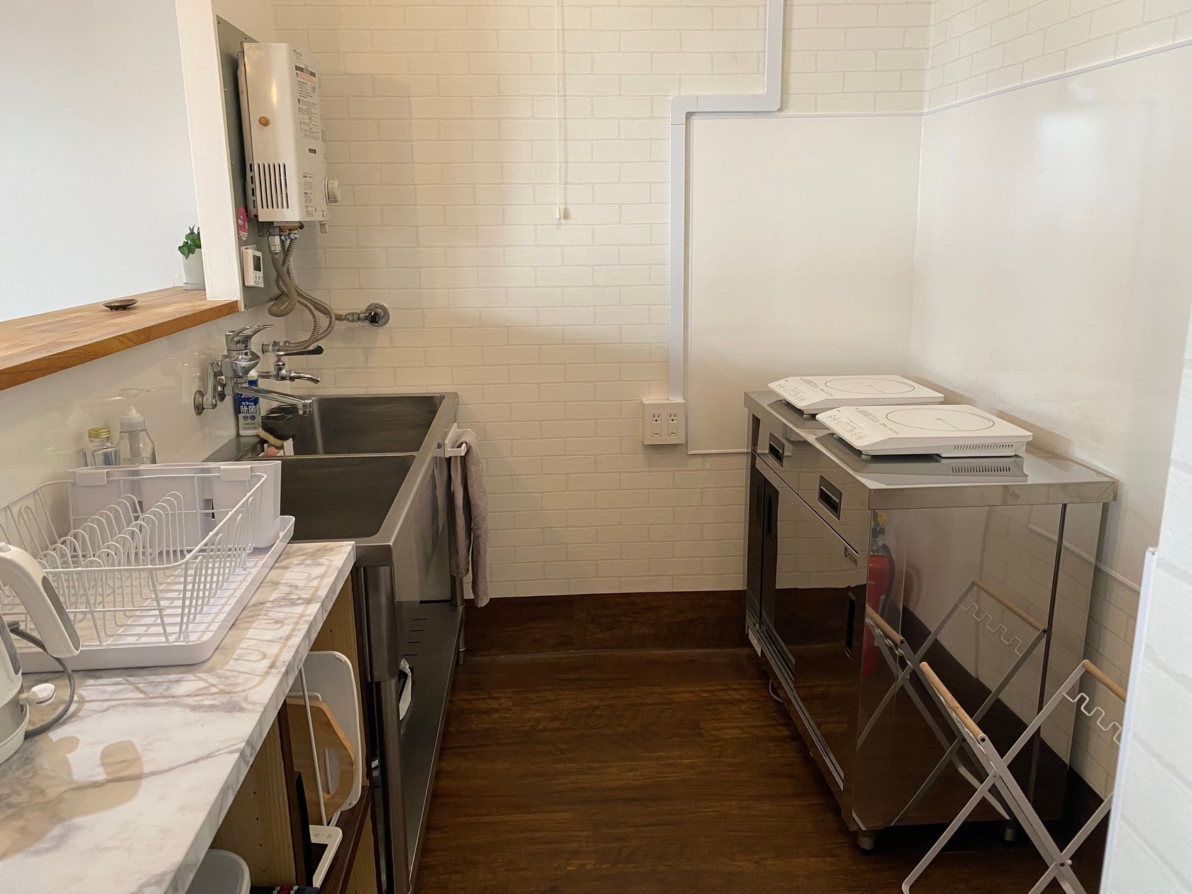 新川崎駅・鹿島田駅から徒歩３分のキッチン付きイベントスペース　撮影・パーティ・ワイン会・物販の写真15