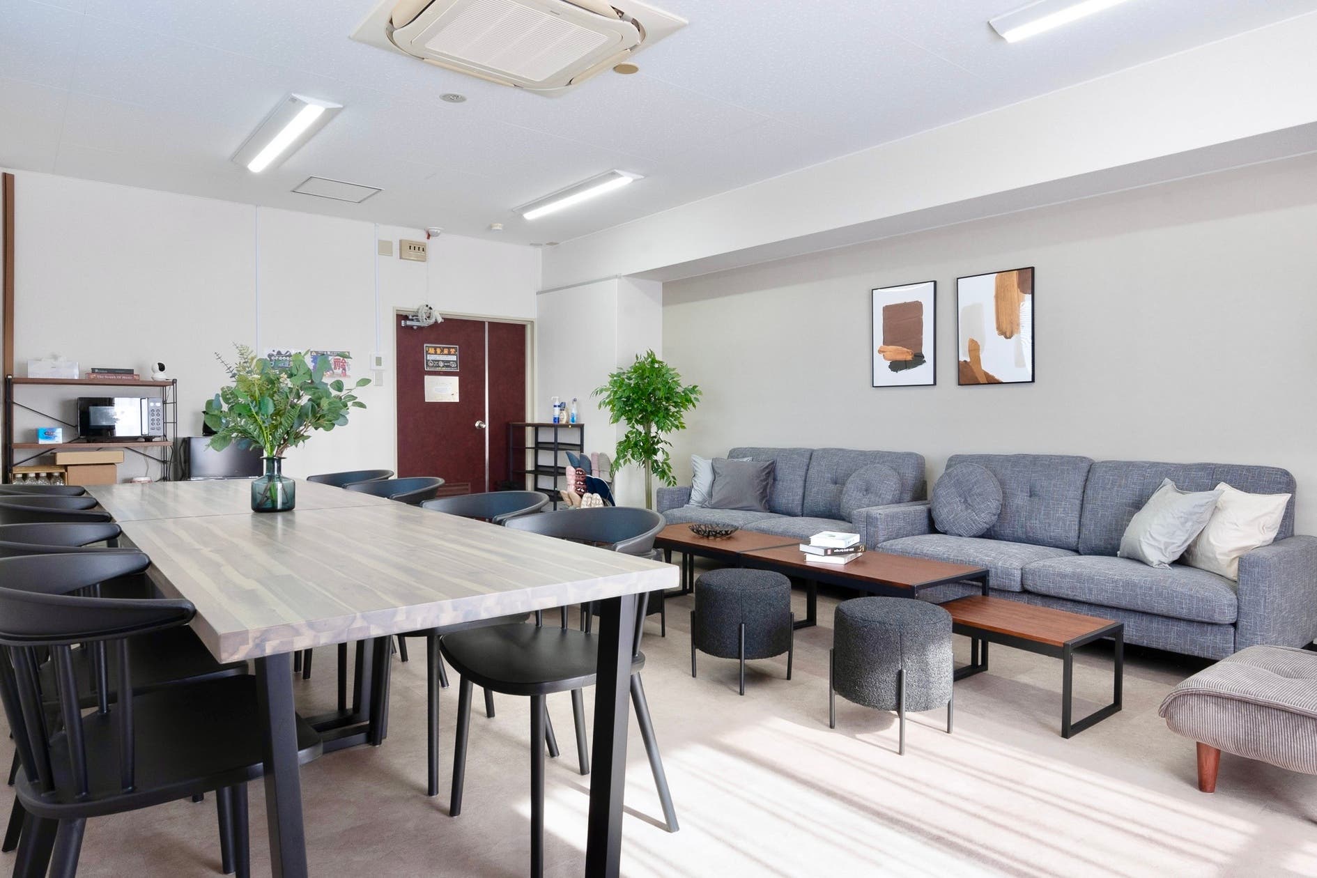 《駅近4分🚃》最大20名🎉100㌅巨大スクリーン🆗飲食🆗会議/懇親会/ビジネス利用に最適💻の写真3