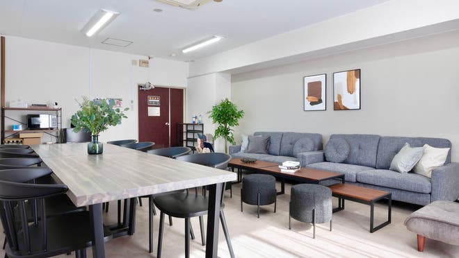 《駅近4分🚃》最大20名🎉100㌅巨大スクリーン🆗飲食🆗会議/懇親会/ビジネス利用に最適💻の写真3