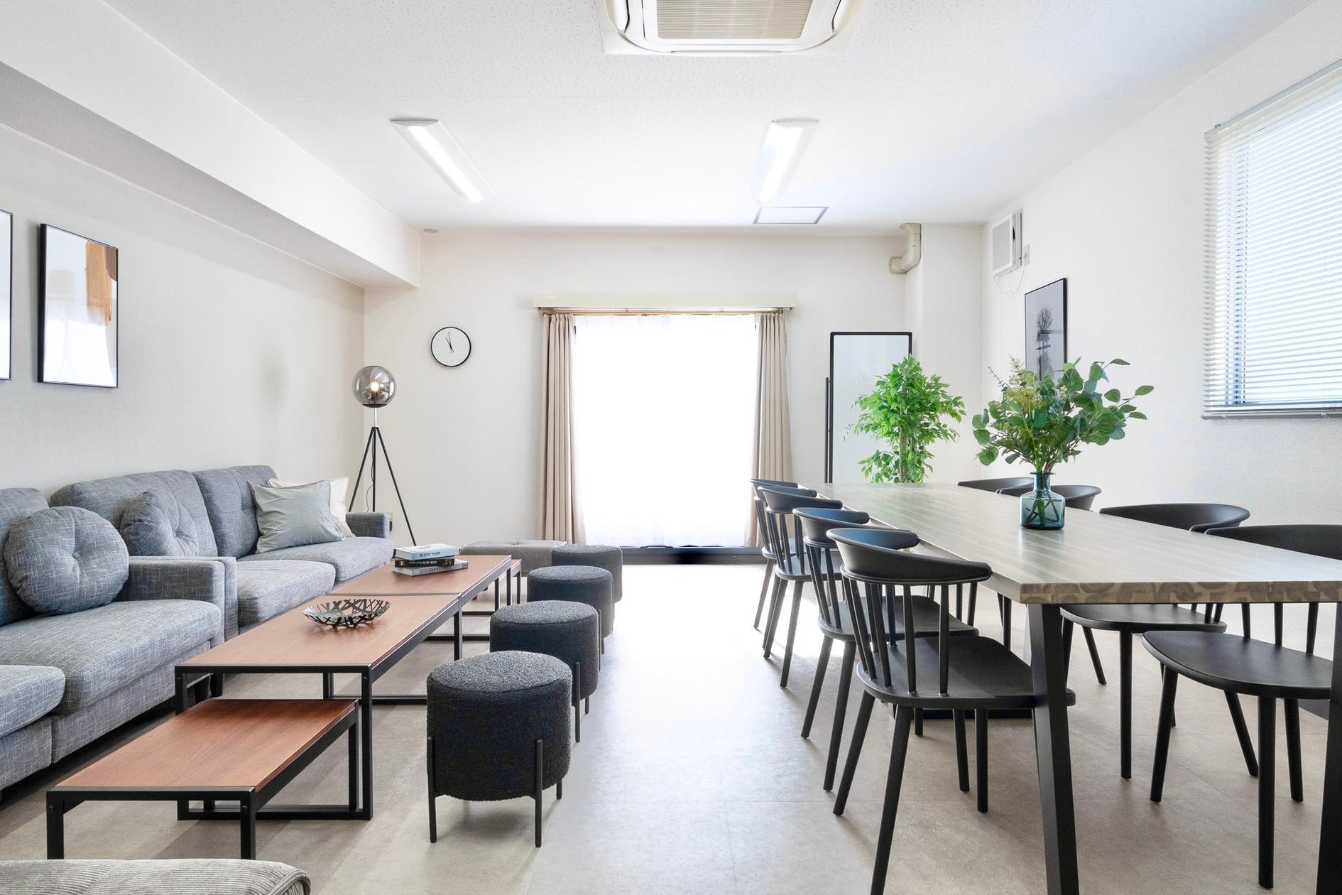 《駅近4分🚃》最大20名🎉100㌅巨大スクリーン🆗飲食🆗会議/懇親会/ビジネス利用に最適💻の写真2