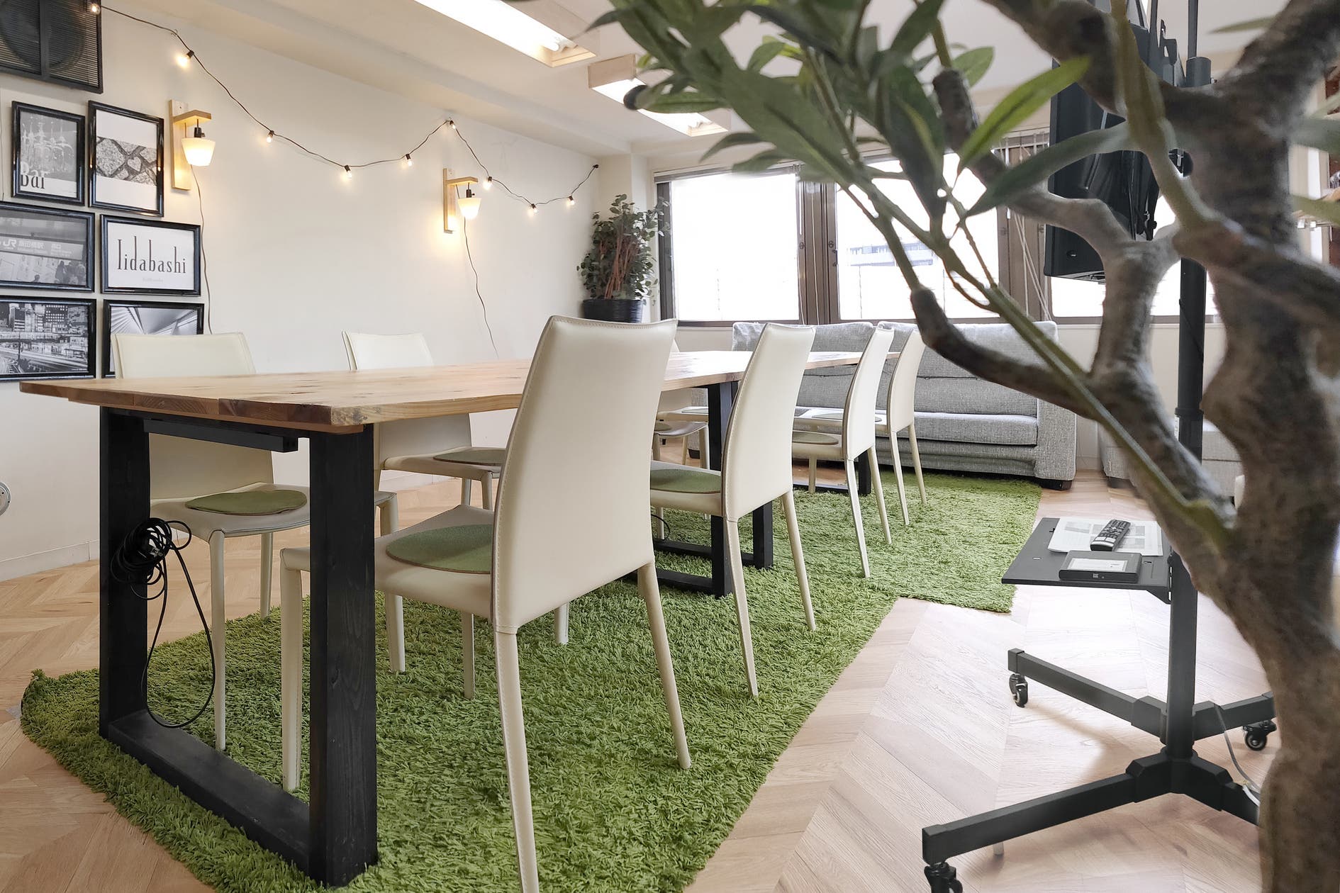 🎄JR飯田橋駅5分｜少人数会議室/飲み会･ゲーム/自然光撮影｜Wi-Fi･スマートTVの写真6