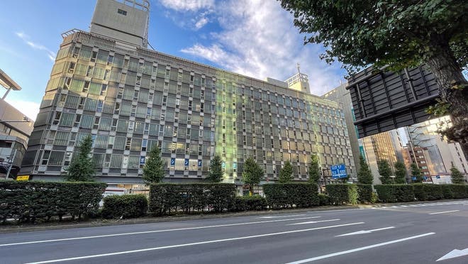 〈駅直結!新橋駅徒歩0分|1名個室〉ビジネス利用に最適!ワンコイン会議室 新橋|『605号室-防音室02』の写真28