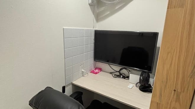 【フォーカスオン心斎橋店②号室】駅近★モニター完備/広々リクライニングチェアー/完全個室/防音仕様/24H/設備&電源充実の写真4