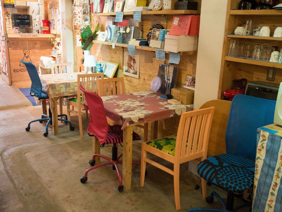 大阪市 駅からアクセス良好　アートな世界を体験できるカフェルームで、コワーキングスペースとしても最適です！の写真5