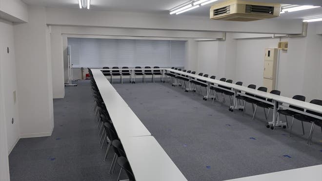 【関内駅徒歩1分】160名収容/160㎡/低価格でコスパ良好/実績多数/高速Wi-Fi/PJ/マイク/スクリーン等備品全て無料の写真6