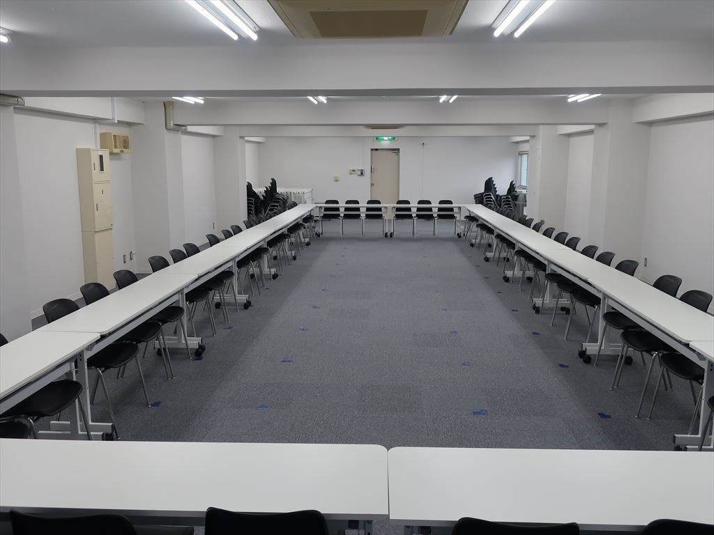 【関内駅徒歩1分】160名収容/160㎡/低価格でコスパ良好/実績多数/高速Wi-Fi/PJ/マイク/スクリーン等備品全て無料の写真8