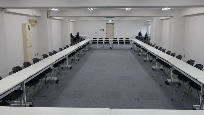 【関内駅徒歩1分】160名収容/160㎡/低価格でコスパ良好/実績多数/高速Wi-Fi/PJ/マイク/スクリーン等備品全て無料の写真8