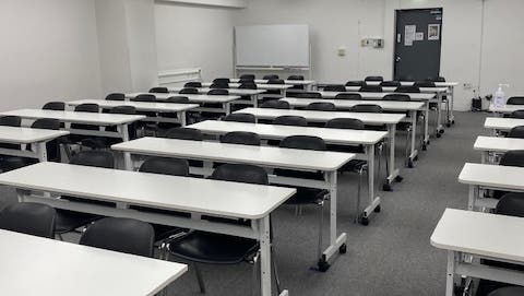 【関内駅徒歩1分】160名収容/160㎡/低価格でコスパ良好/実績多数/高速Wi-Fi/PJ/マイク/スクリーン等備品全て無料の写真11