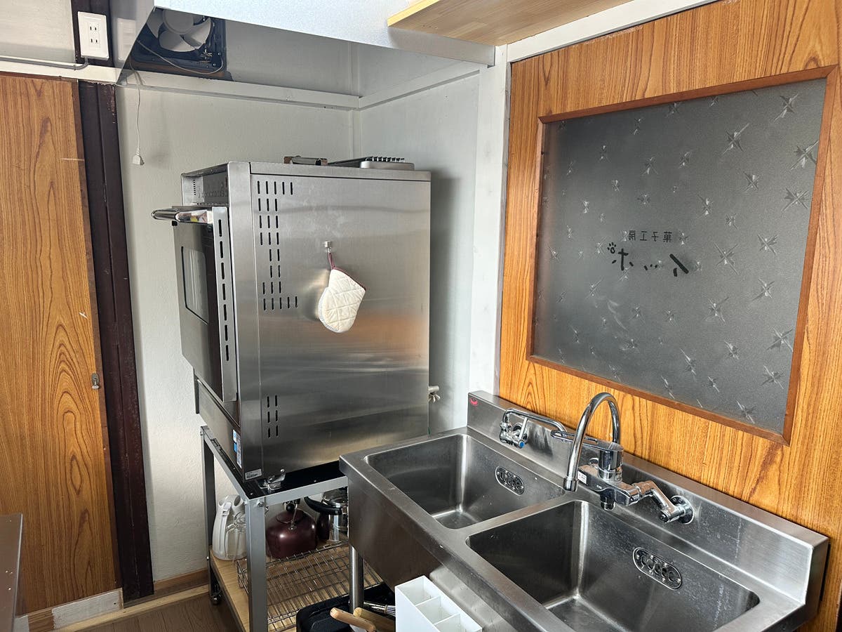 栃木 菓子製造業取得済みのレンタルキッチン マルシェやイベント出店準備に。喫茶店併設の施設！の写真2