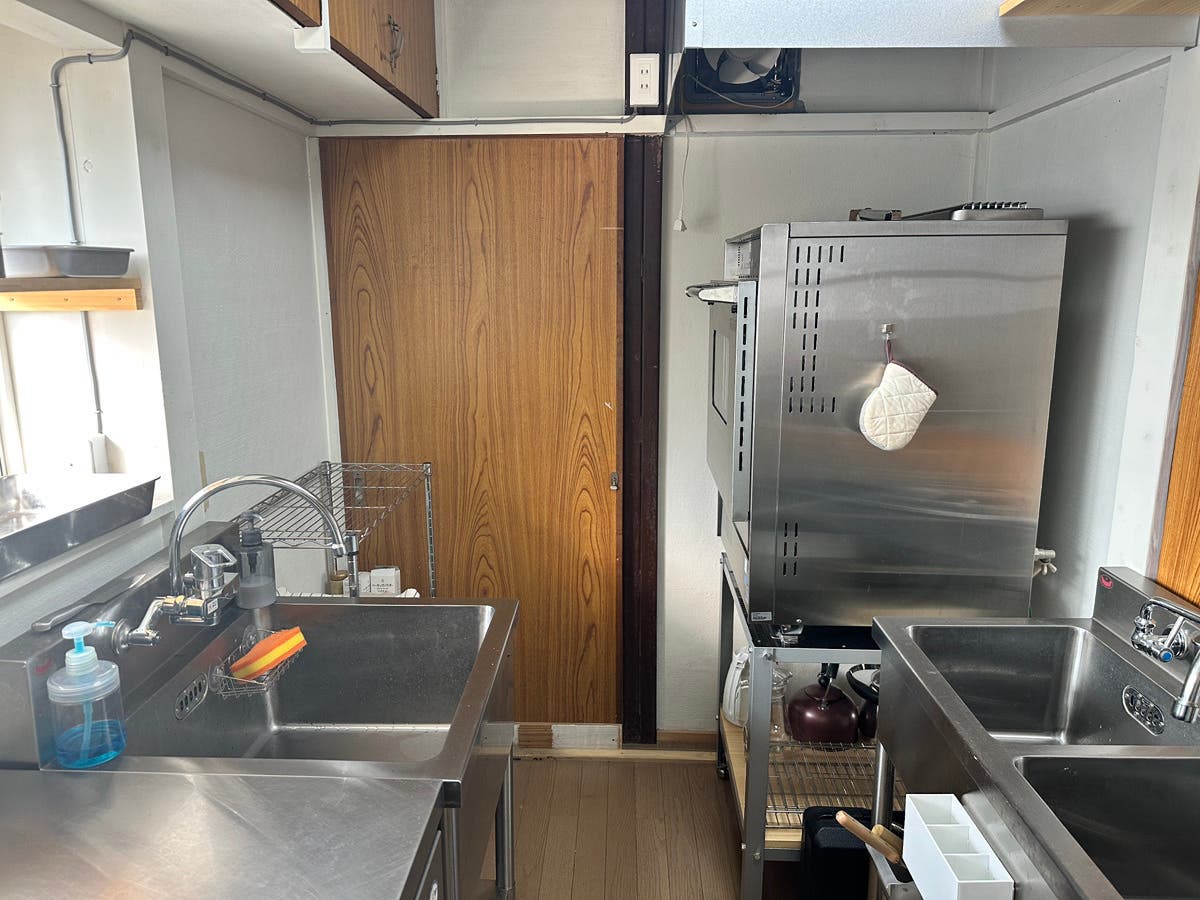 栃木 菓子製造業取得済みのレンタルキッチン マルシェやイベント出店準備に。喫茶店併設の施設！の写真3