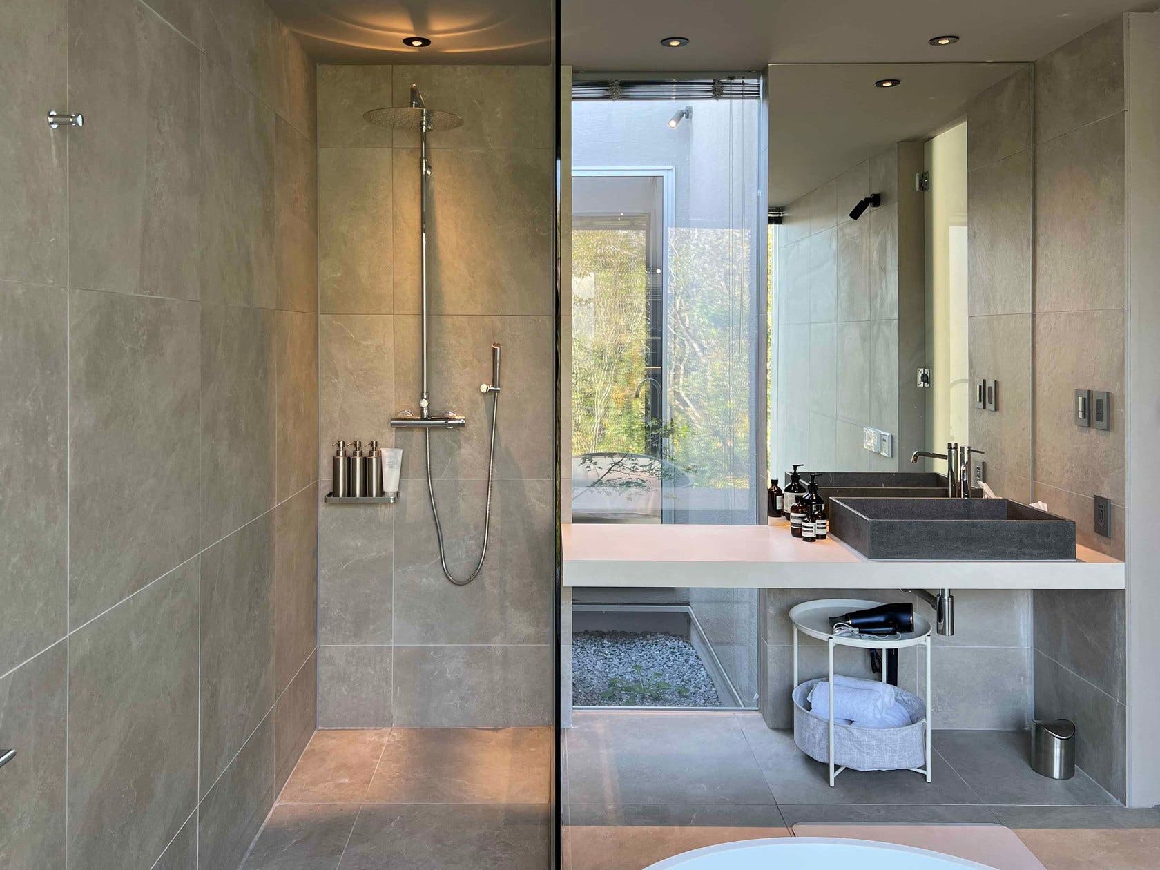 都心から1時間の”光と緑に包まれる美空間“の写真8