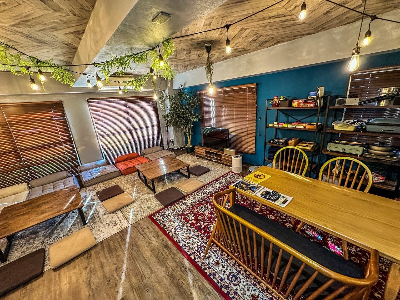 🌻新宿駅徒歩1分🌻ヴィンテージ風大人数スペース✨最上階で陽当たり抜群❗️立地最強❗🎉飲み会🍻打ち上げ🎊の写真5