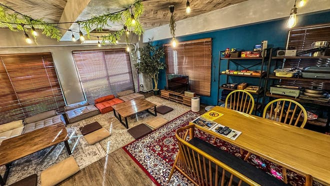 🌻新宿駅徒歩1分🌻ヴィンテージ風大人数スペース✨最上階で陽当たり抜群❗️立地最強❗🎉飲み会🍻打ち上げ🎊の写真5