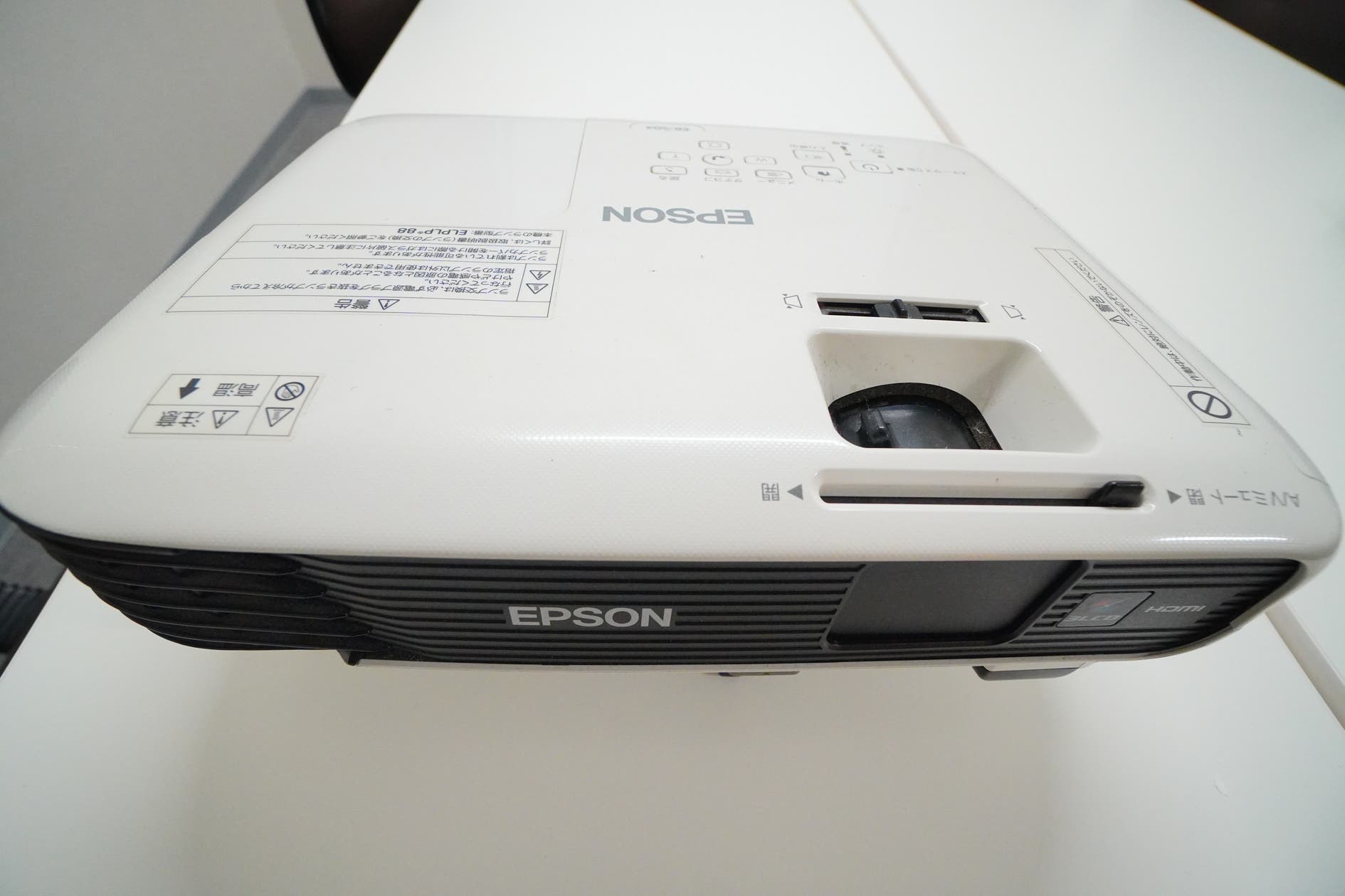 ＜ビズボ会議室五反田駅前＞浅草線徒歩1分・JR徒歩3分🚃光回線Wi-Fi📶プロジェクター🎥会議/商談/ワークショップ/撮影の写真5