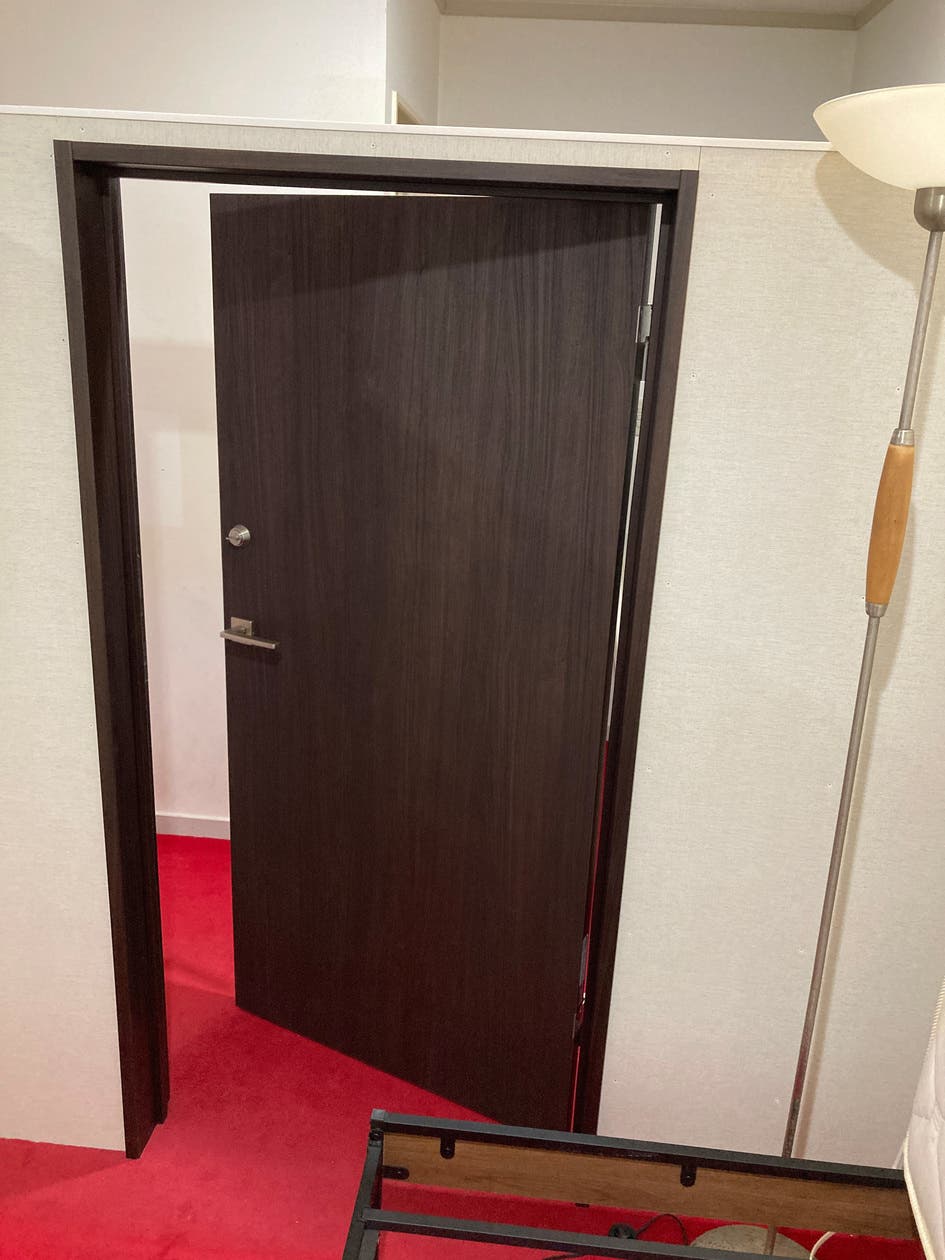 西鶴賀町☆仕事・学習・休息など自由に使えるレンタルスペース１０２号の写真2