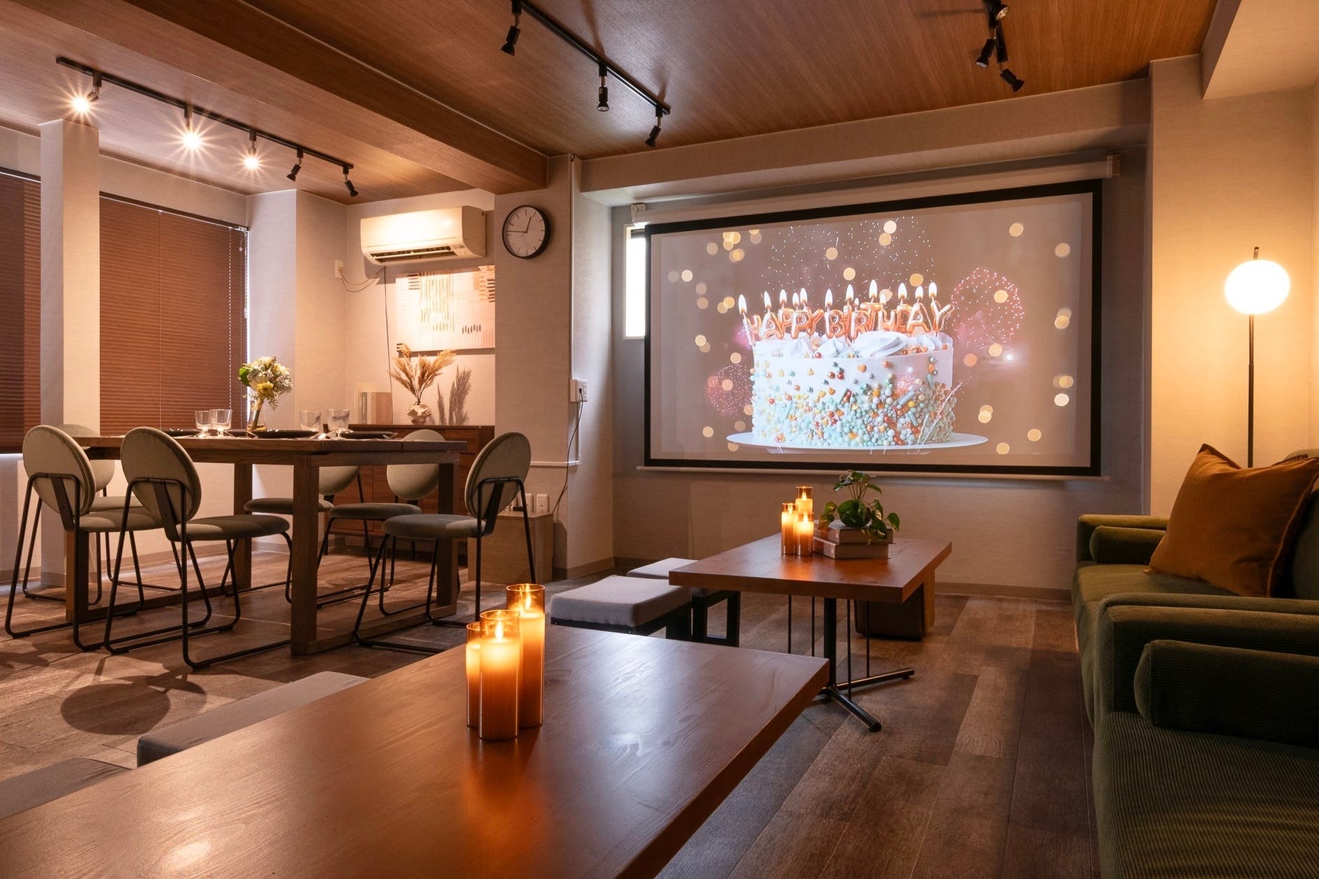 池袋駅4分🚃24H/最大18名着席🎉大型スクリーン🎬映画・大人気ゲーム機🎮おしゃれなケータリング♪の写真28