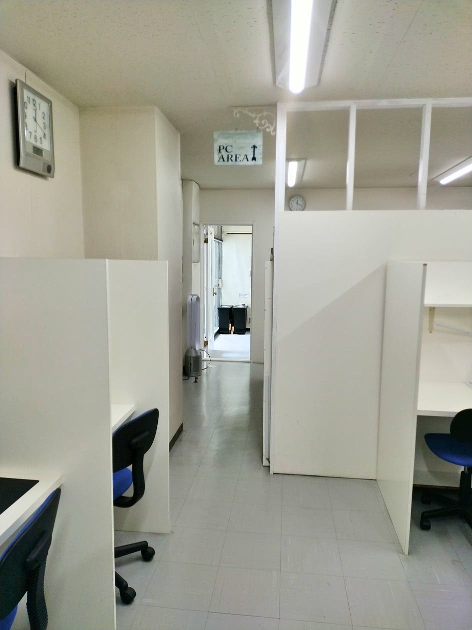 【まなびステーション厚木】PCエリア 6番席の写真3