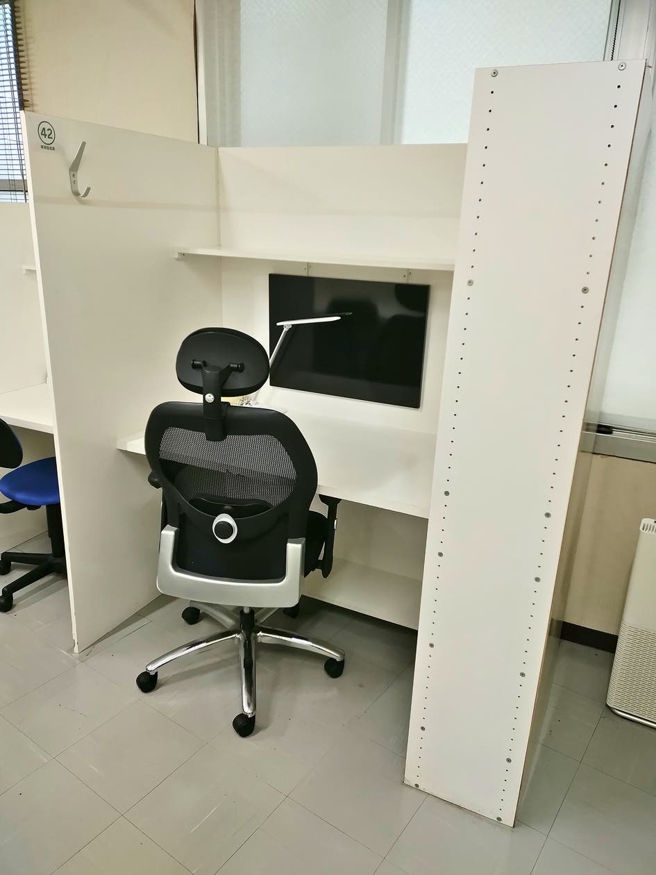 【まなびステーション厚木】PCエリア 6番席の写真4