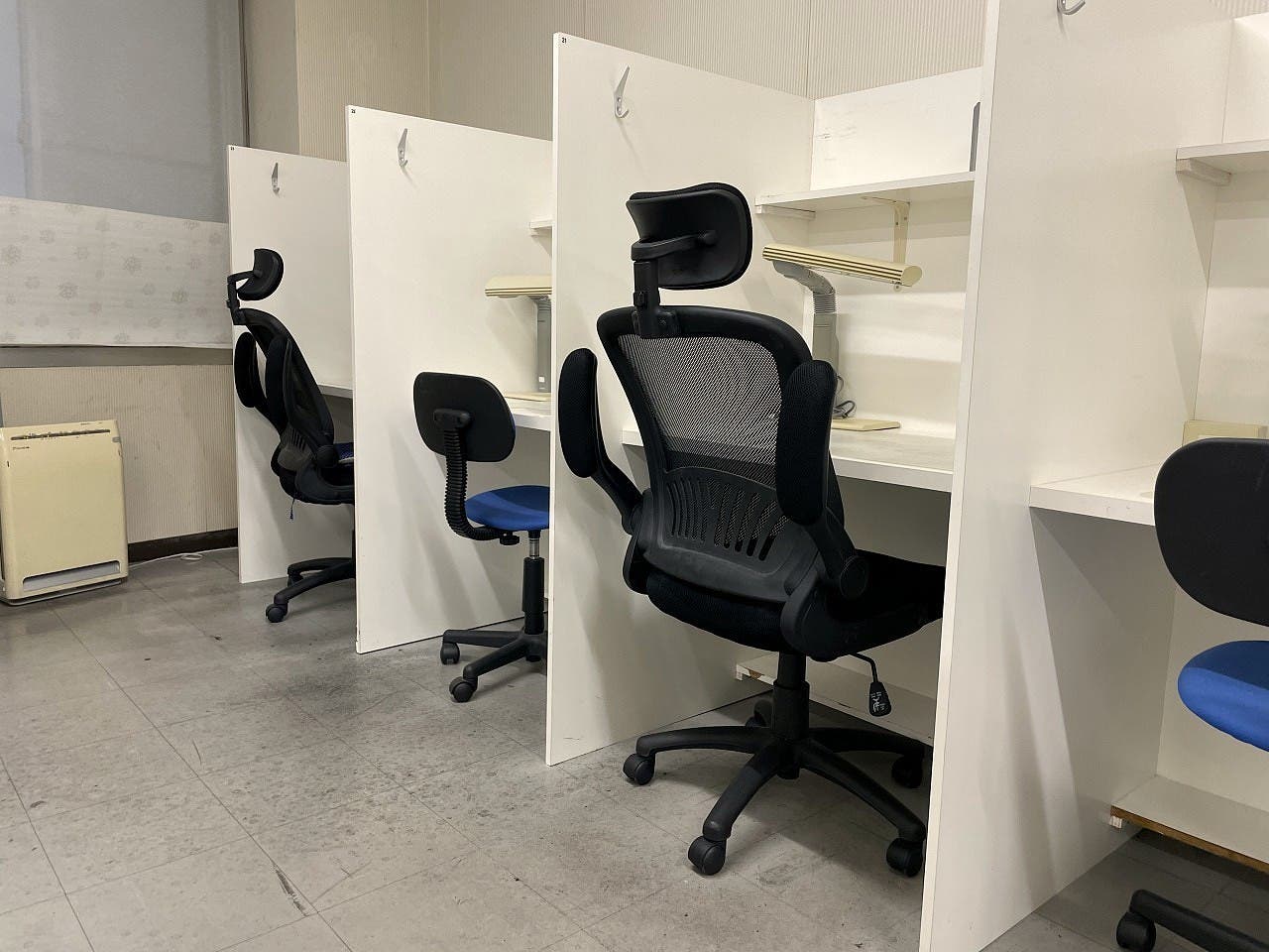 【まなびステーション厚木】PCエリア 6番席の写真9