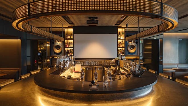 駅近ビルのルーフトップバー。会議場所や懇親会利用にも。の写真1