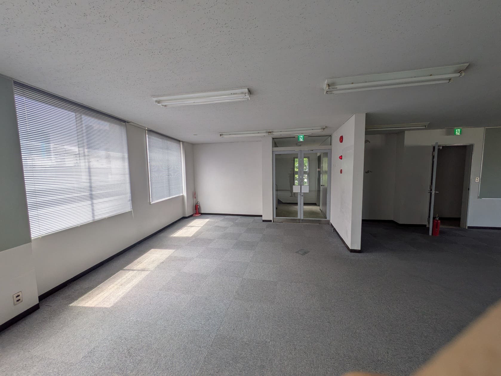 郡山駅から徒歩9分の多目的スペースの写真3