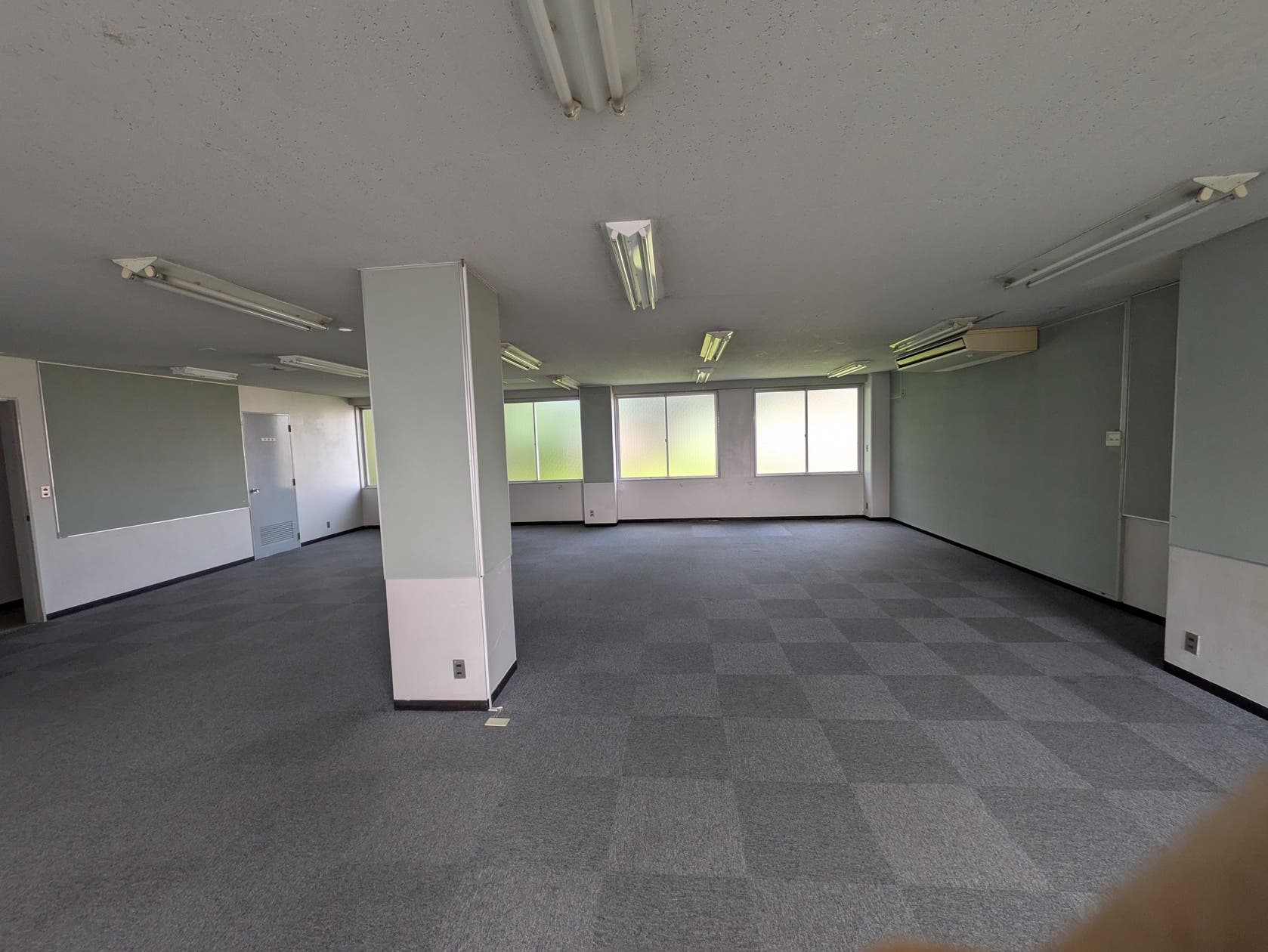 郡山駅から徒歩9分の多目的スペースの写真7