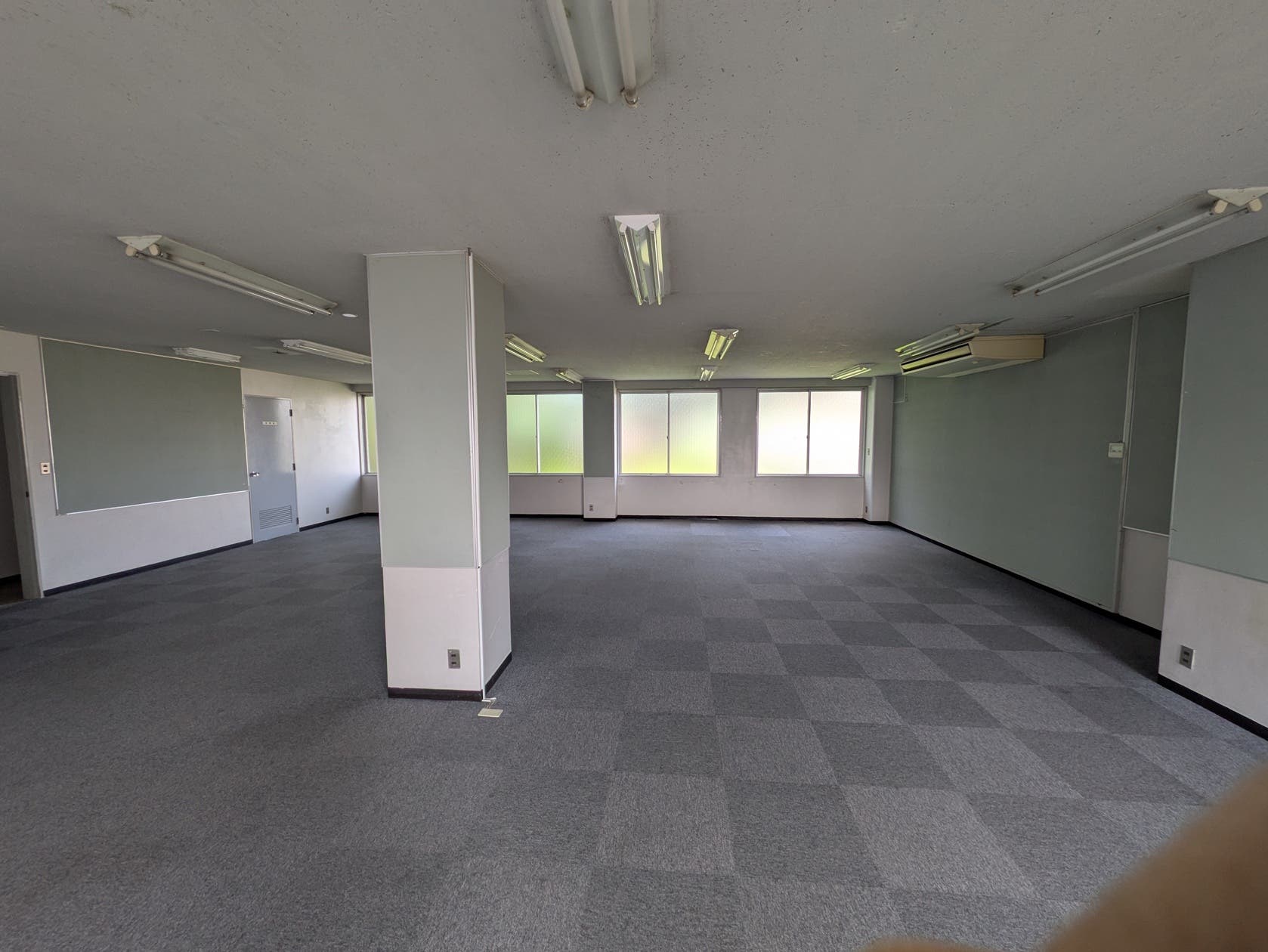 郡山駅から徒歩9分の多目的スペースの写真8