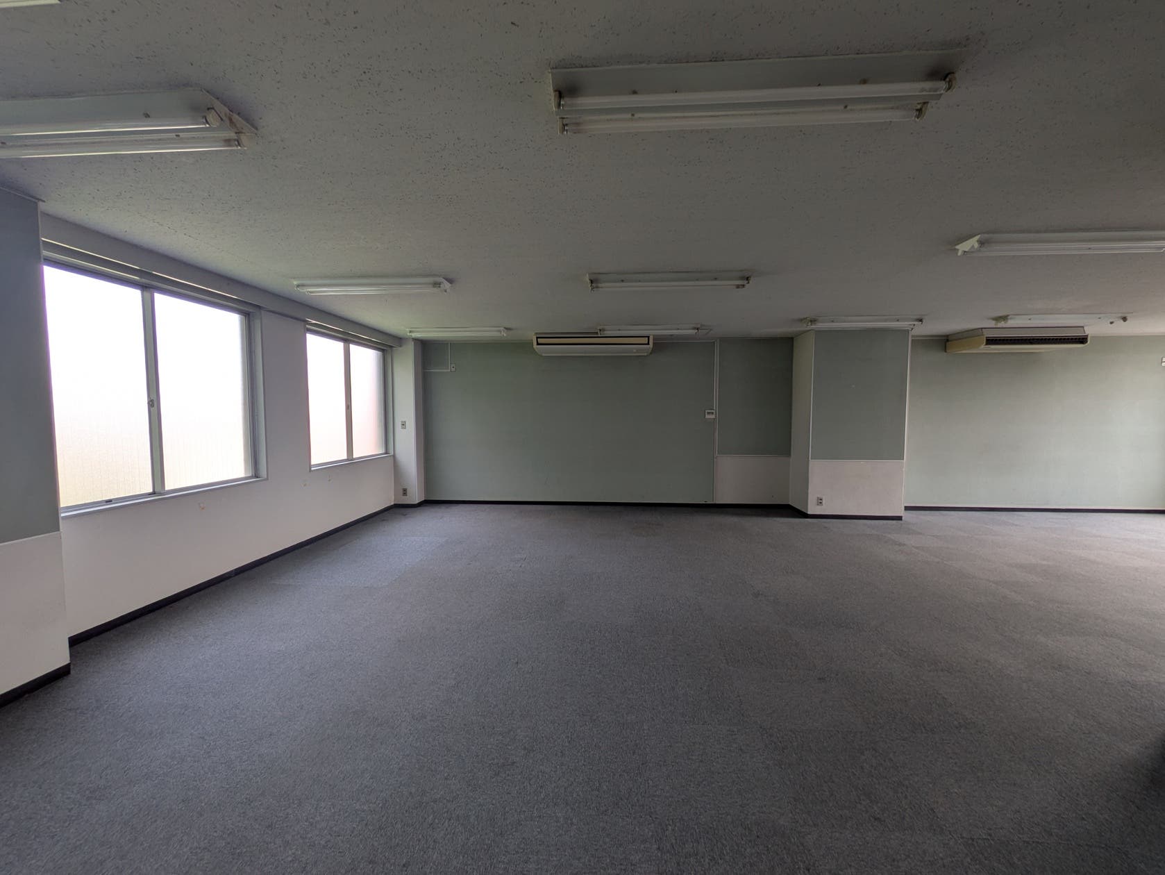 郡山駅から徒歩9分の多目的スペースの写真13