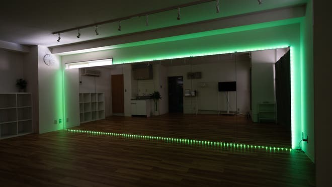 【冬季割⛄エリア最安】横浜関内フルリノベ済きれいなスタジオ|5.7m鏡・更衣室・モニター完備|24時間営業中の写真7