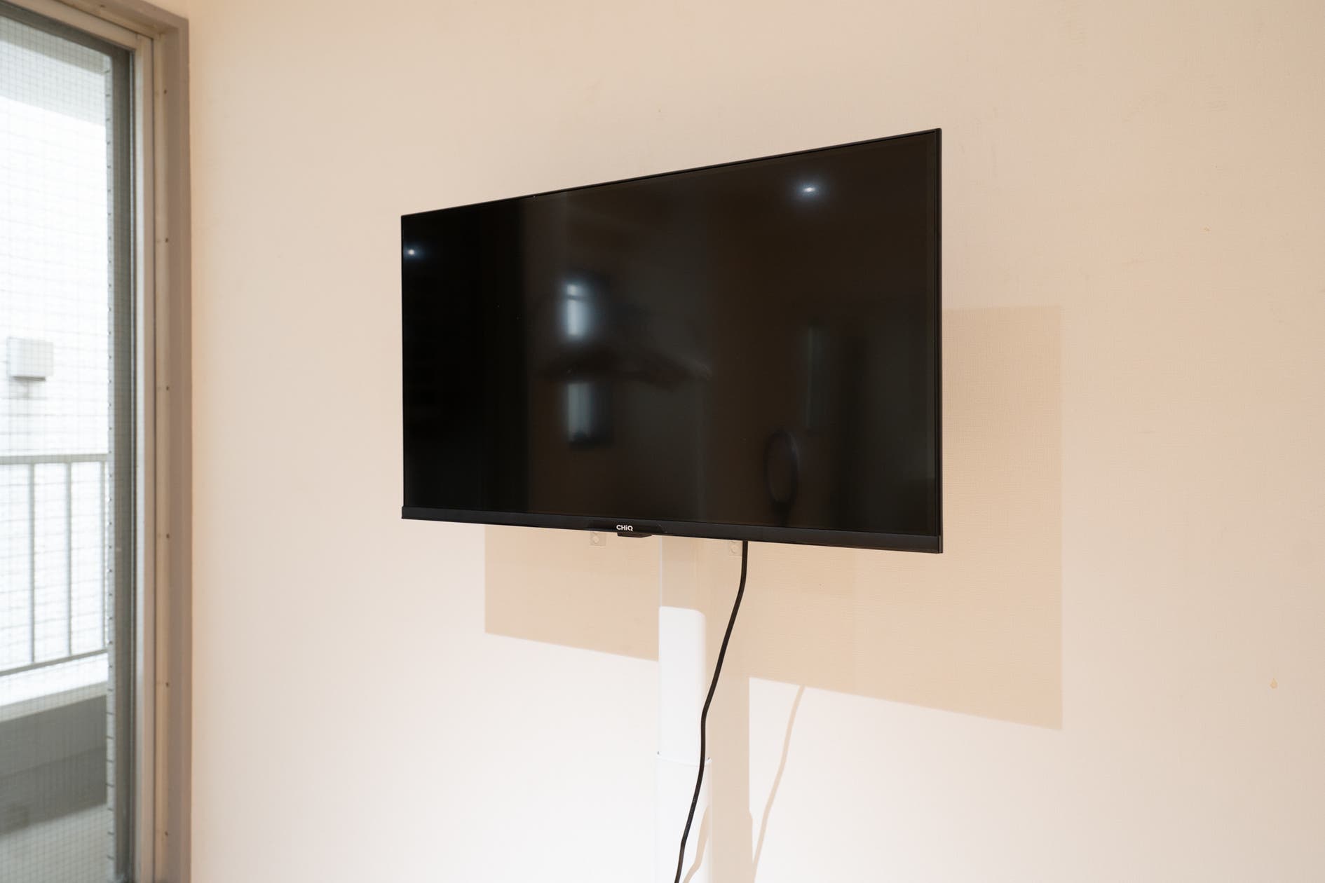 【冬季割⛄エリア最安】横浜関内フルリノベ済きれいなスタジオ｜5.7ｍ鏡・更衣室・モニター完備｜24時間営業中の写真15