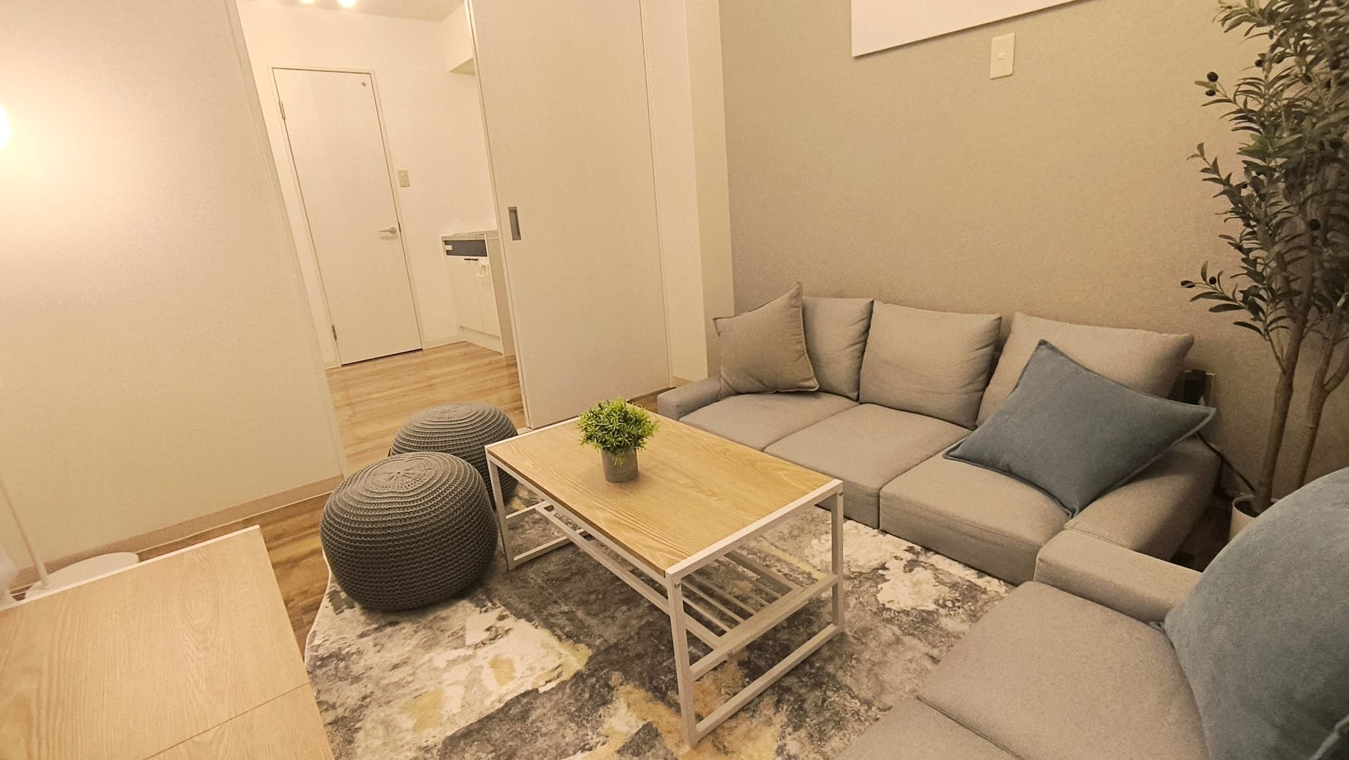 北欧🩵と猫🐱のまったり空間☕大迫力プロジェクターで映画デート💕‪の写真8