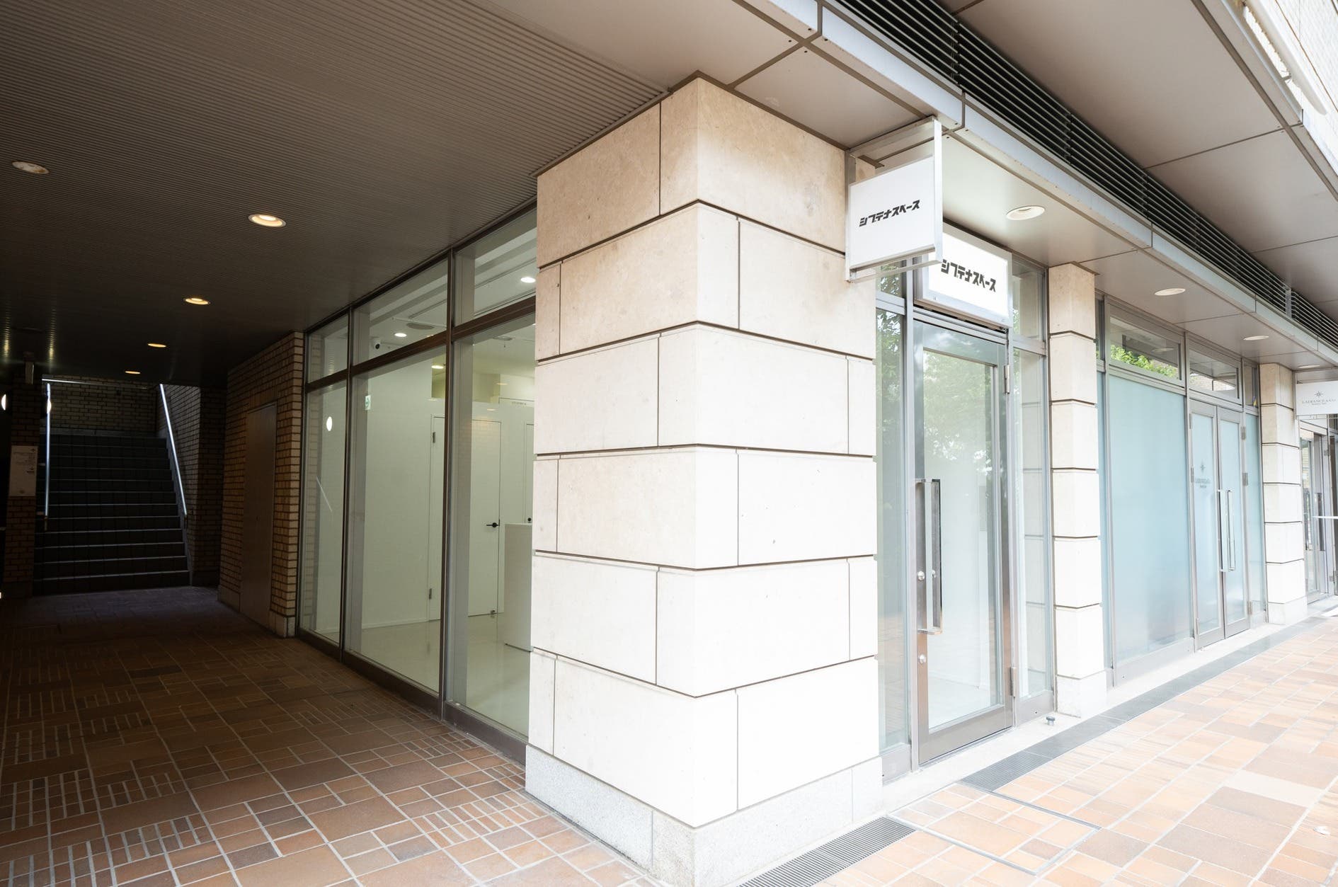 代官山駅徒歩1分の路面スペース(SpaceC)※最低予約日数2日の写真3