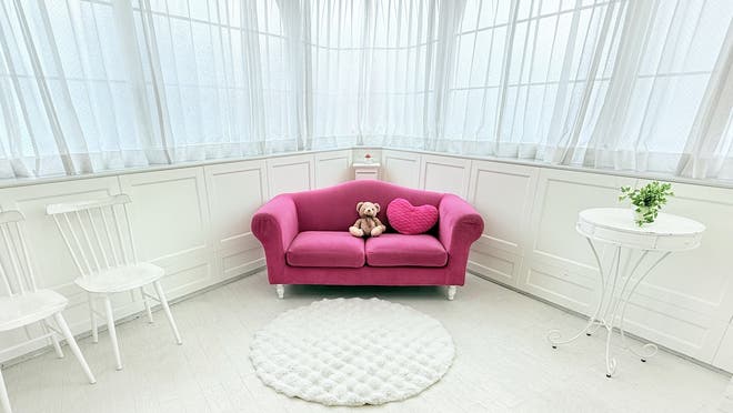 【BH】新宿三丁目駅徒歩1分🚃自然光✨個人イベント🎪撮影会📷チェキ会やWeb配信、YouTube撮影におすすめ✨の写真1